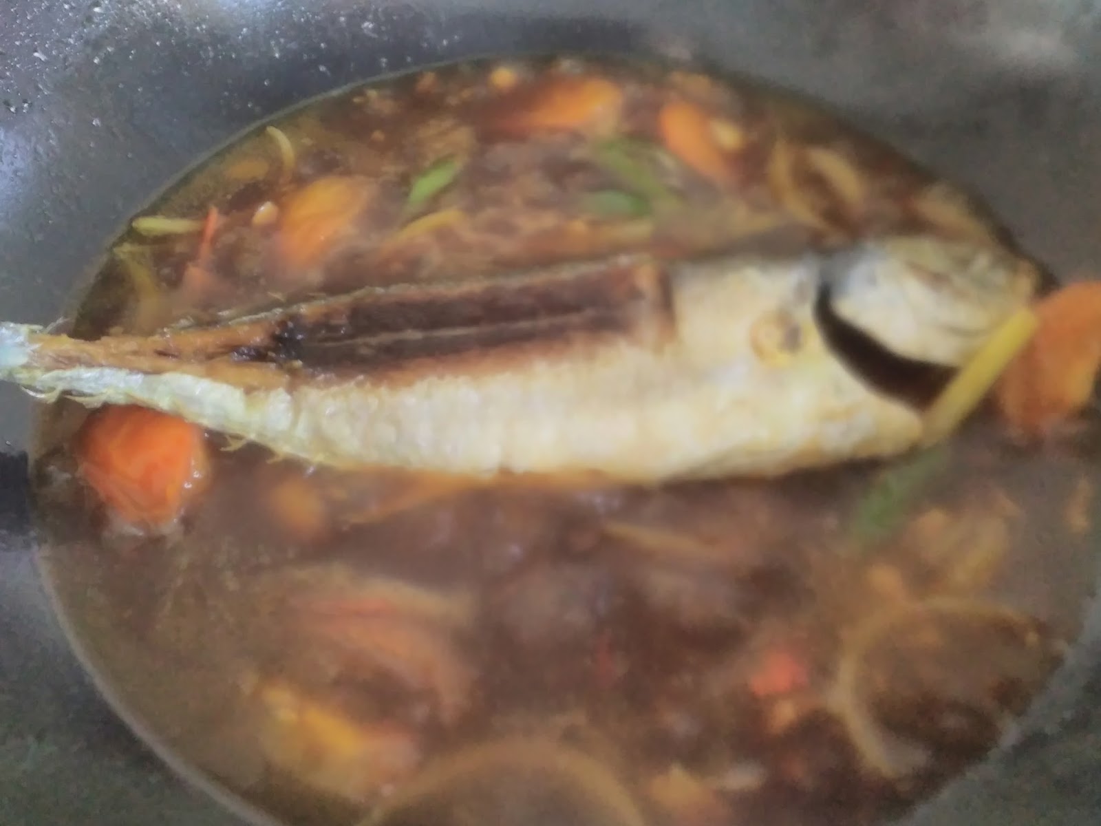 Dapur Cempakasari: Ikan Cencaru Masak Taucu Pedas Manis