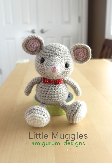 10 Quick and Easy Mini Amigurumi Patterns - Grace and Yarn