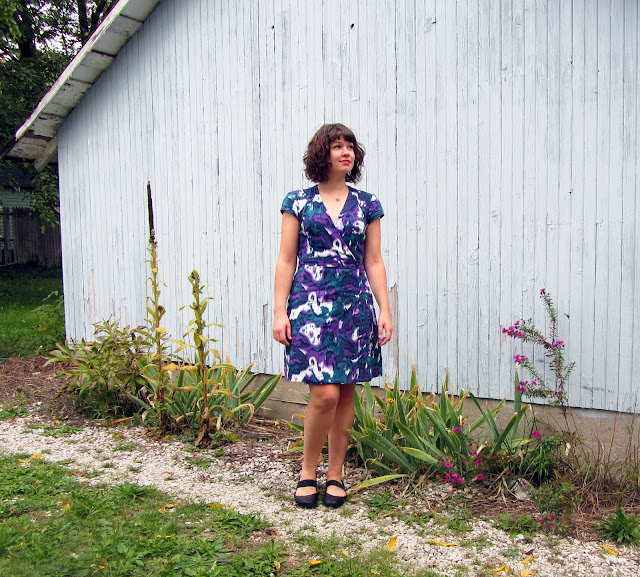 Errant Pear: Finished wrap dress - New Look 6674