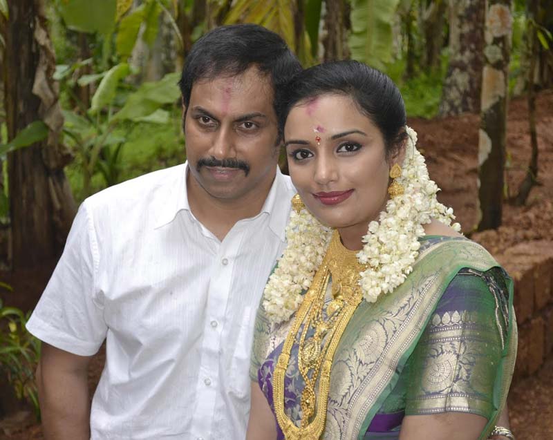 Mallu Actress Swetha Menon: Swetha Menon Marriage Photos