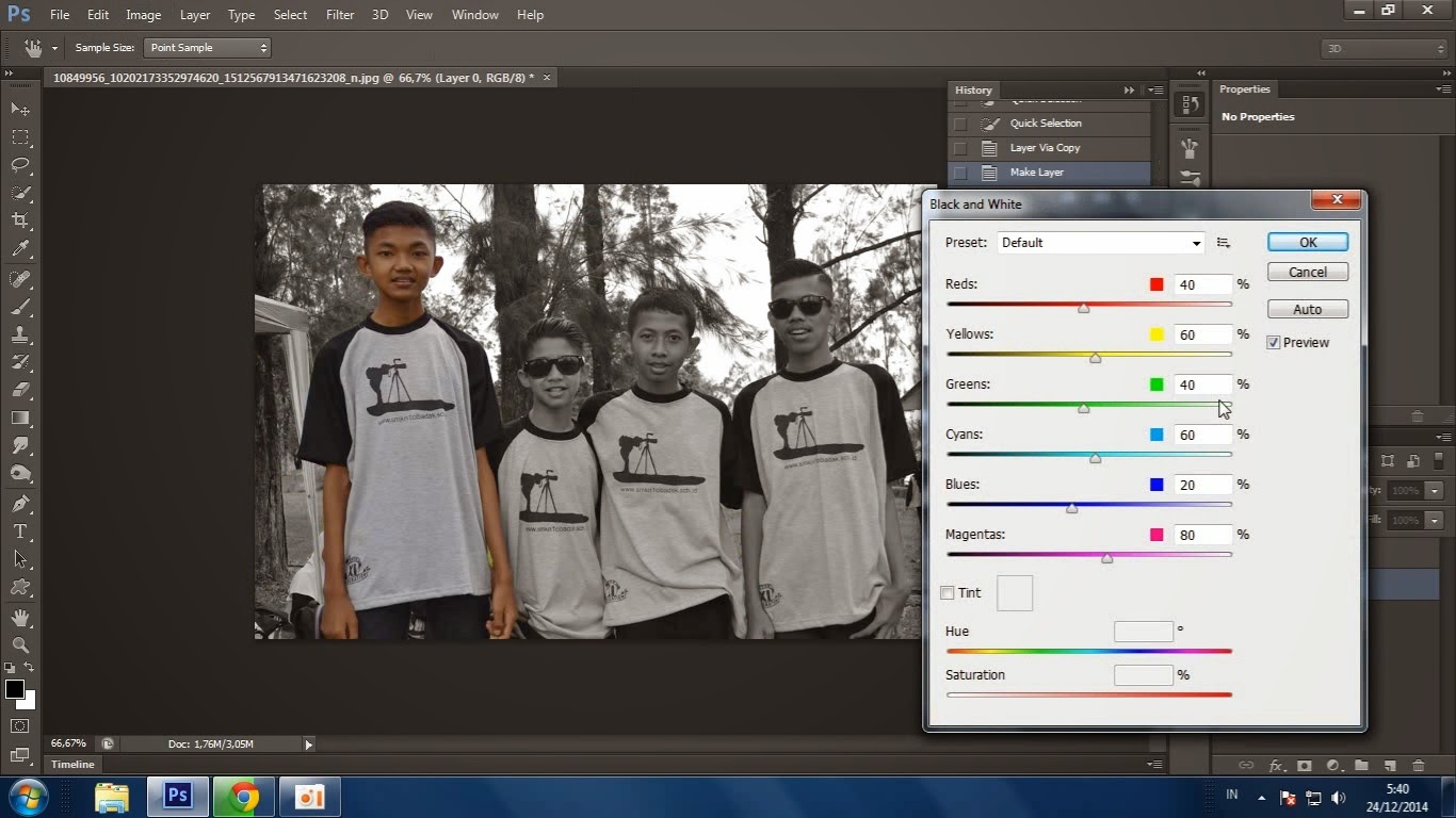 Cara Membuat Background Foto Menjadi Hitam Putih ~ ©Rikosapto.blogspot.com