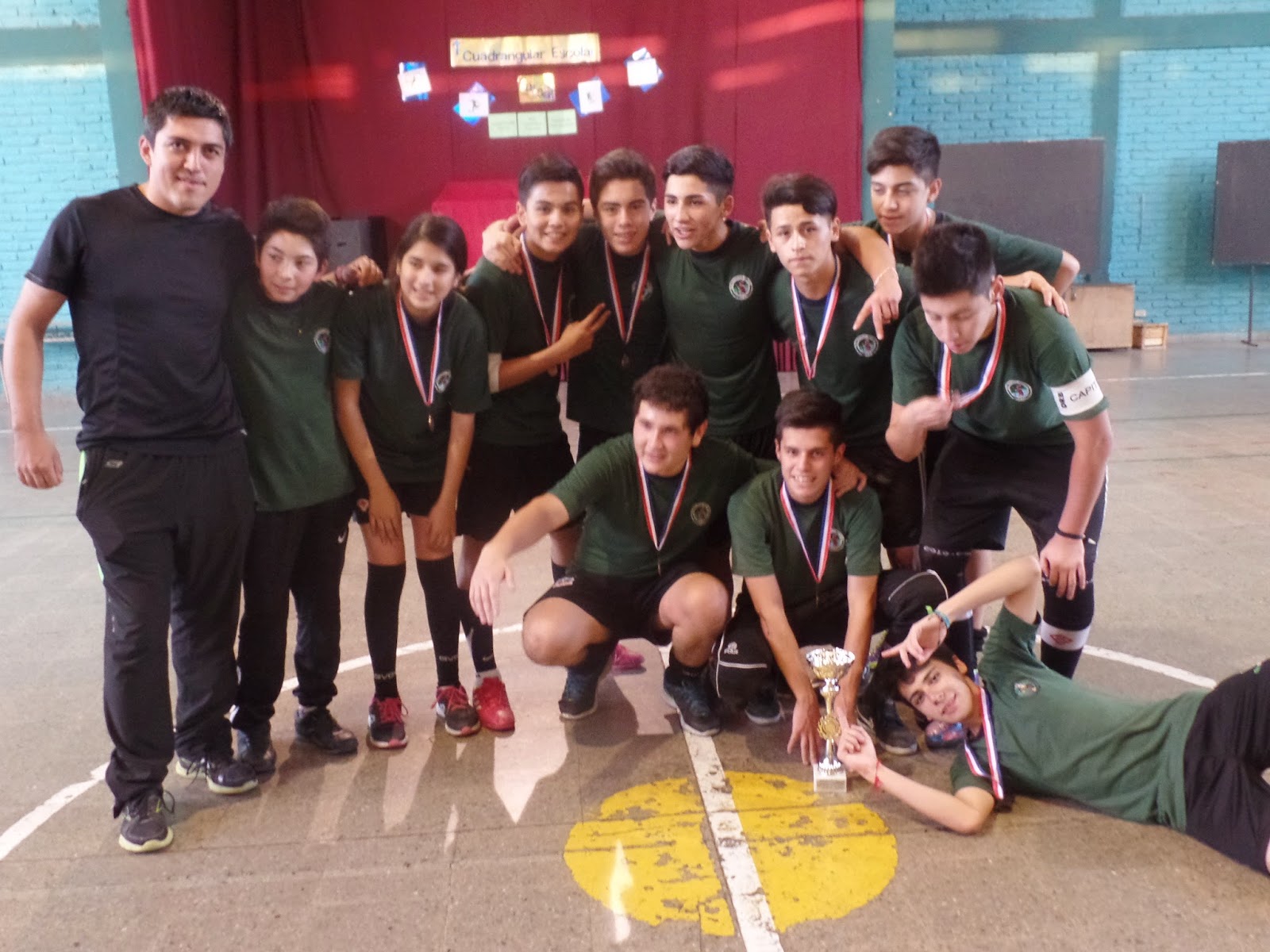 CRA San Cristóbal College: 1° CUADRANGULAR ESCOLAR S.C.C.