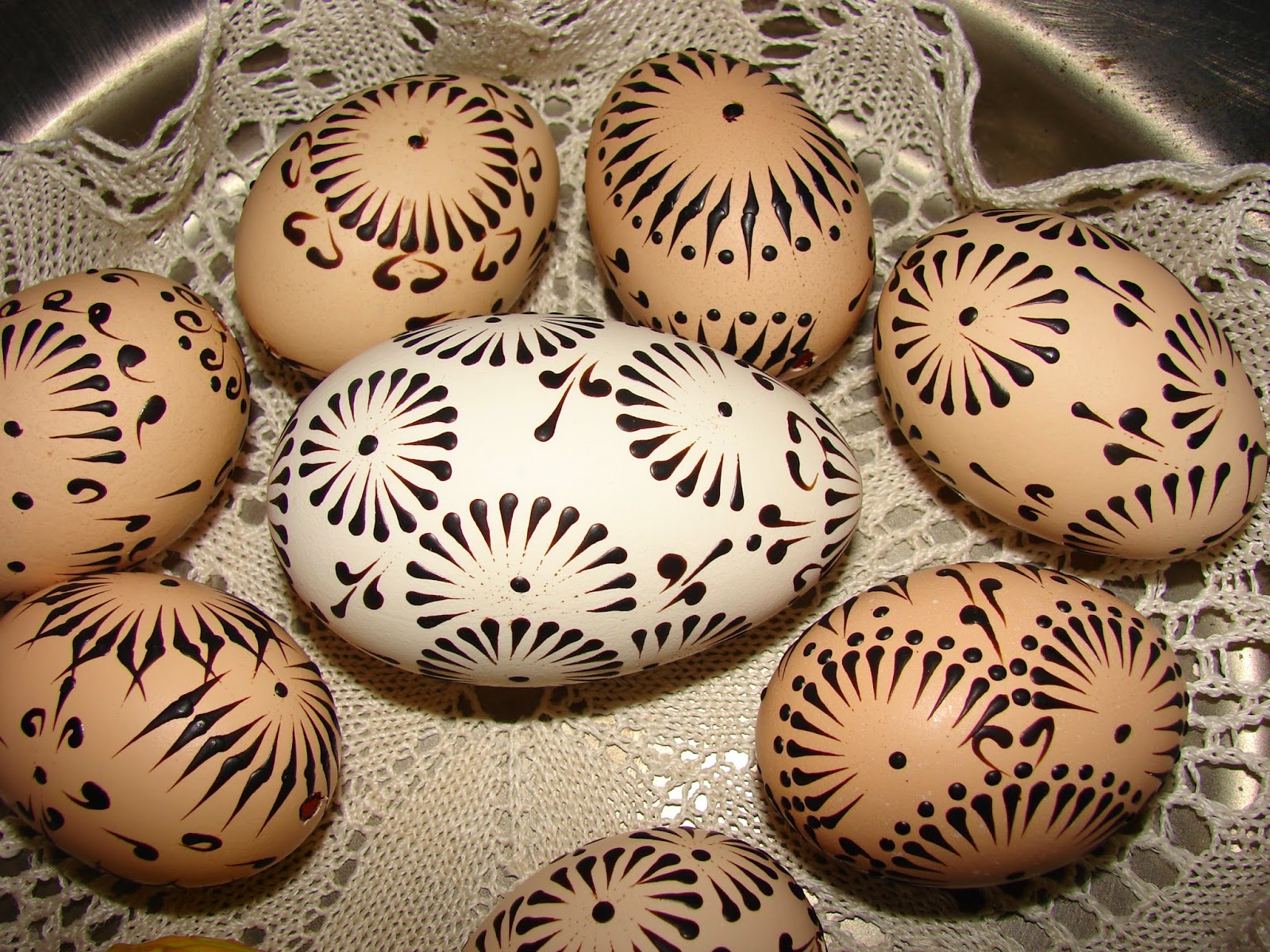 Syndrom Kury Domowej: Pisanki , pisanki .......