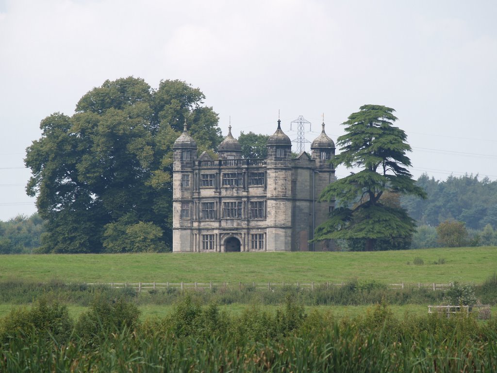 Landed families of Britain and Ireland: (222) Aston of Tixall Hall ...