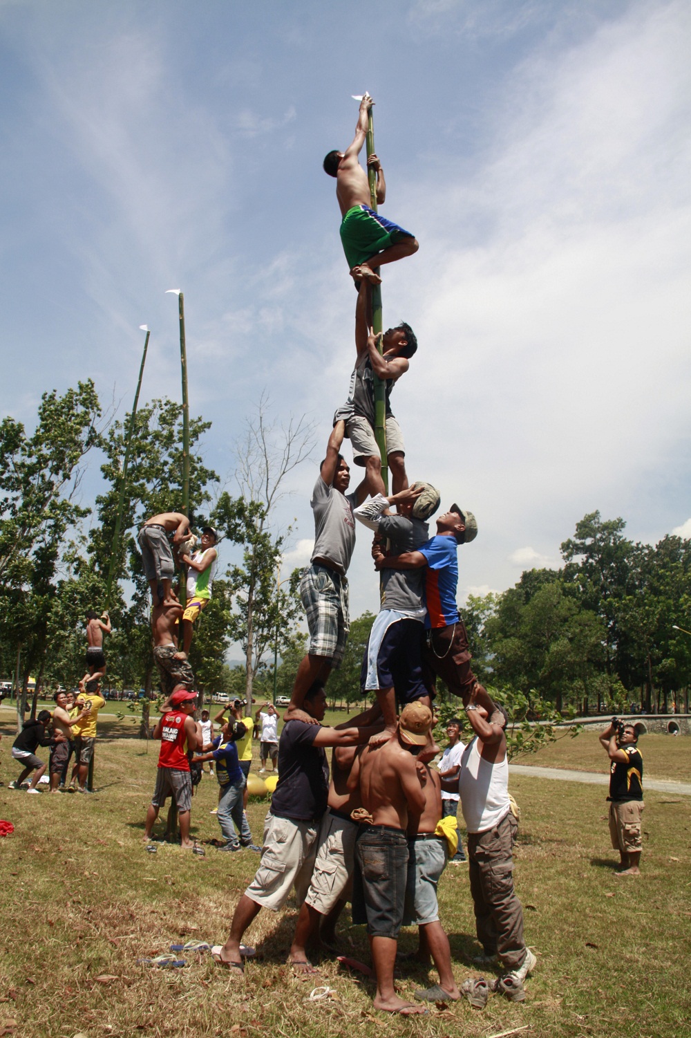 walking distance & et cetera -: Traditional Pilipino Game