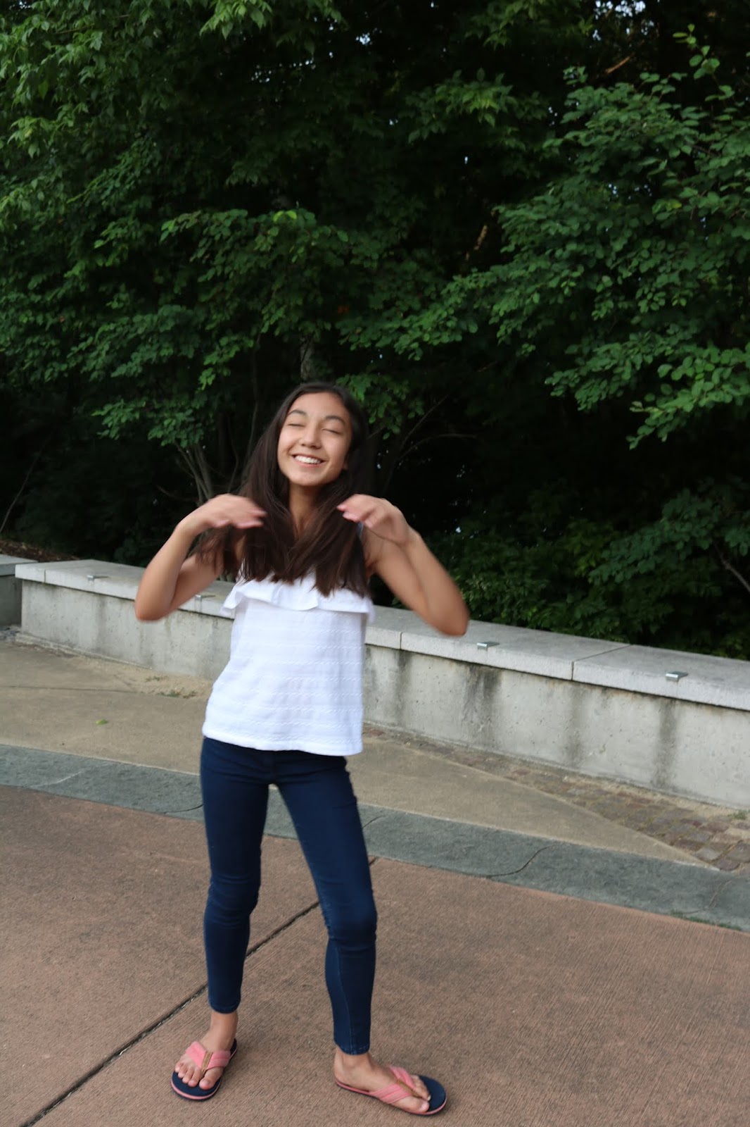 Kids e-Connection: Fourteen #Katorse #Catorce