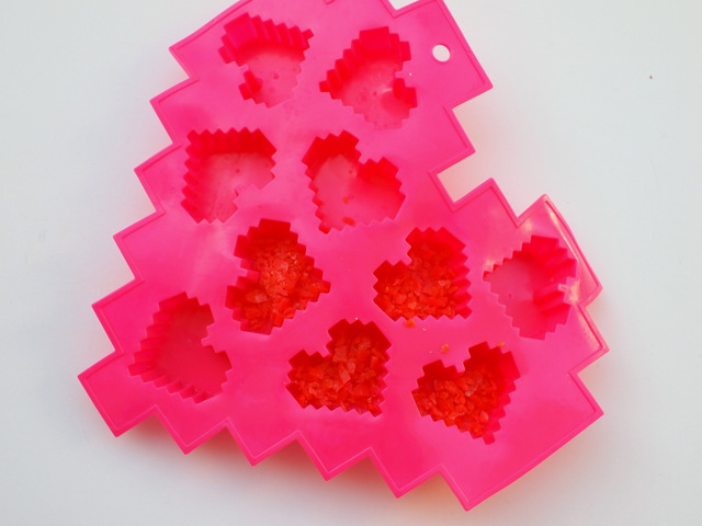 Make Your Own "Exploding" Chocolate Candy | Pink Stripey Socks