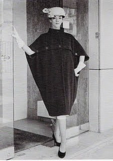 Givenchy : Givenchy expands his creativity and the waistline