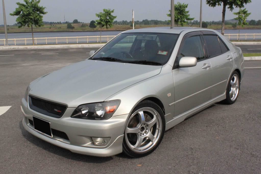 Midnight Garage Bodykit Centre: Lexus IS200 / Altezza Aftermarket ...