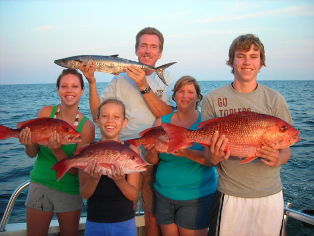 Golden Family: Fishing With The Family