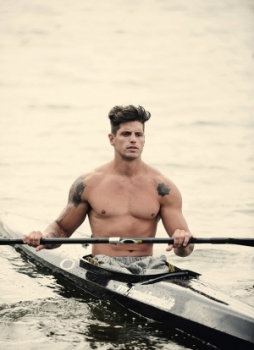 He: [Male Model] Fernando Fernandes - From Model to Role Model