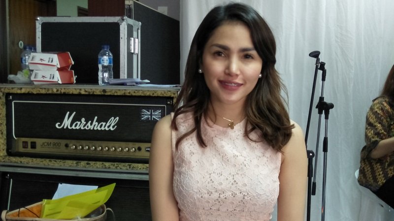 Biodata Intan Hardja - Presenter Intens di RCTI | Biografi Profil Biodata