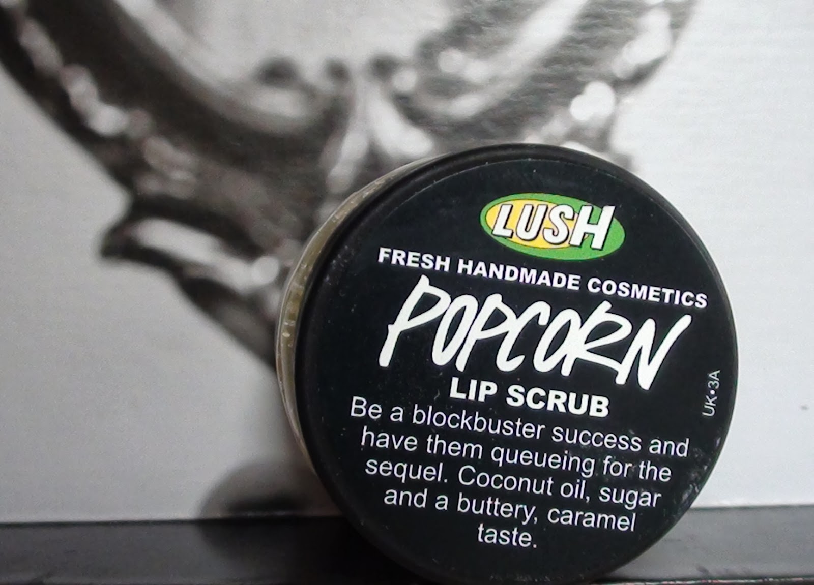 VirusOfBeauty : Lush Popcorn lipscrub (nl)