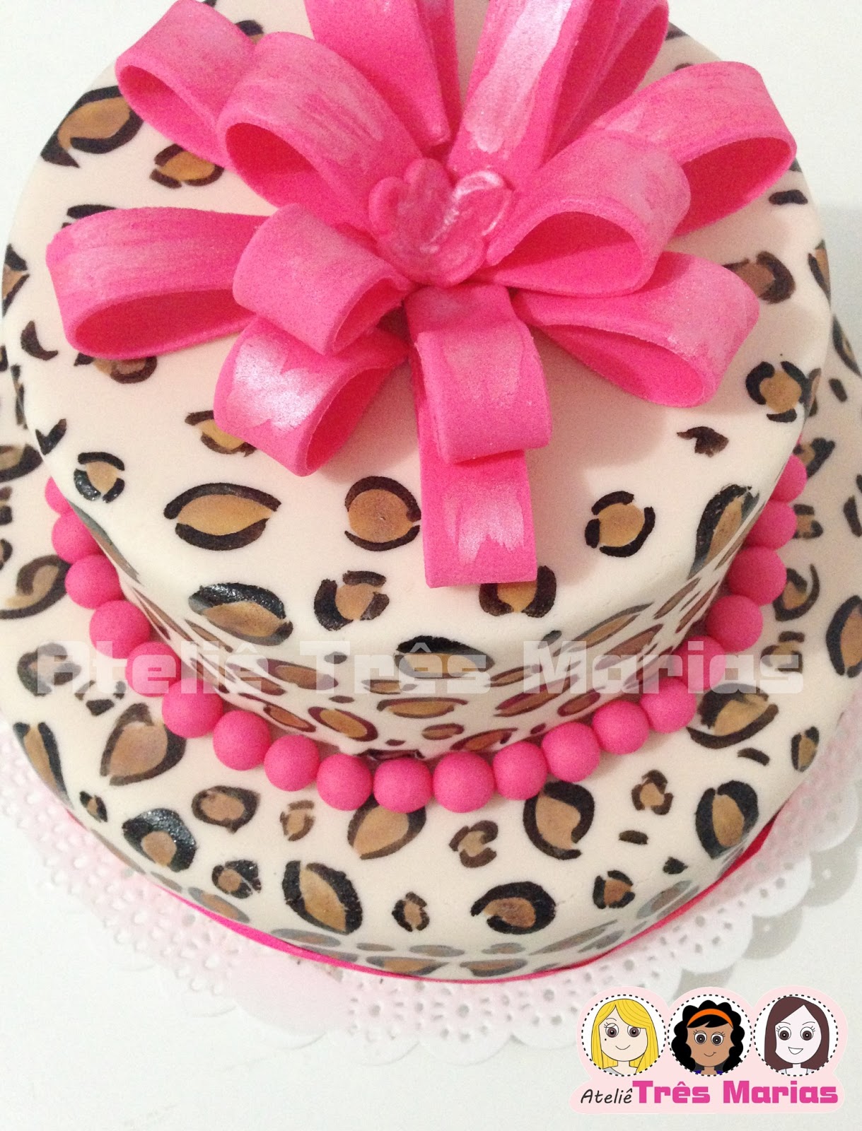 Ateliê Três Marias: Bolo Animal Print