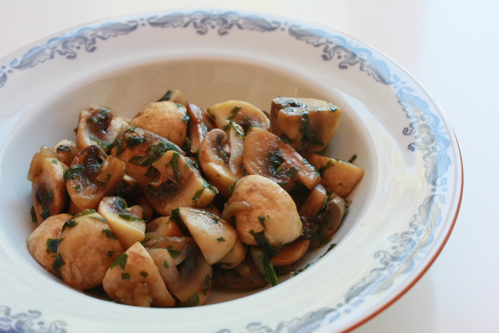 Stekta champinjoner - Meze - Recept på Matlyckan