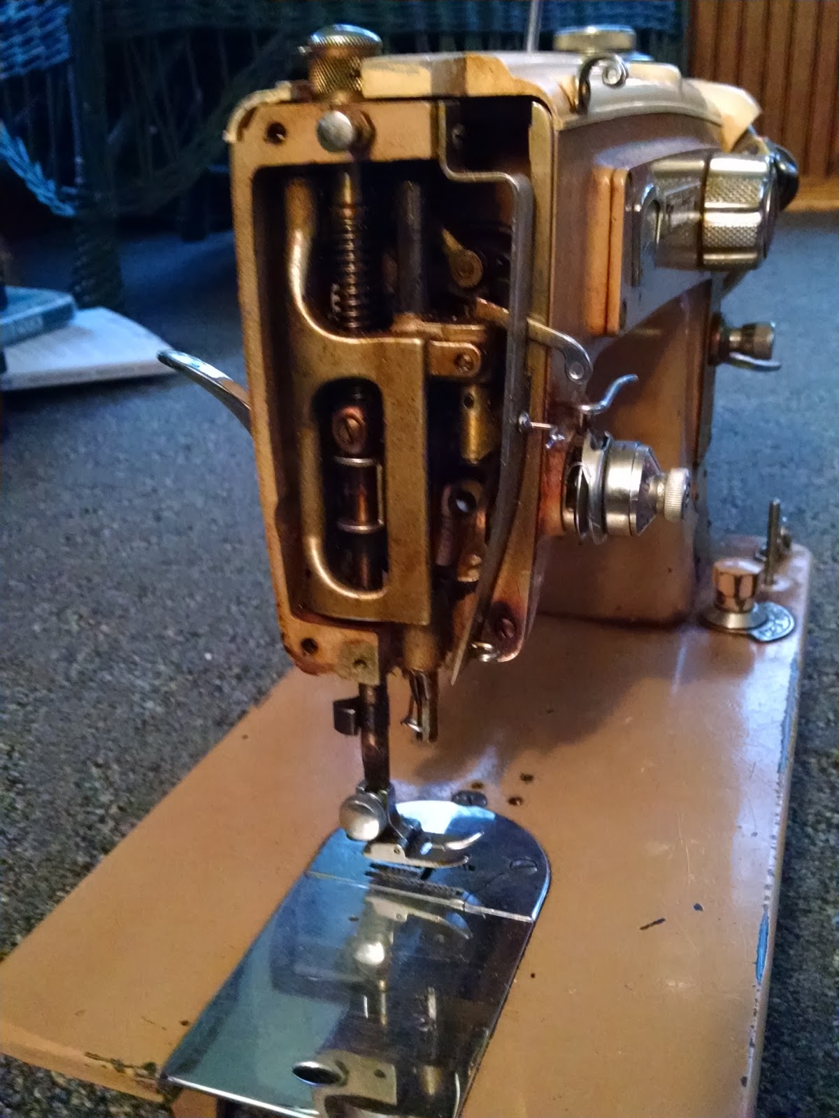 Sewing Machine Mavin: We're Off To See The Wizard