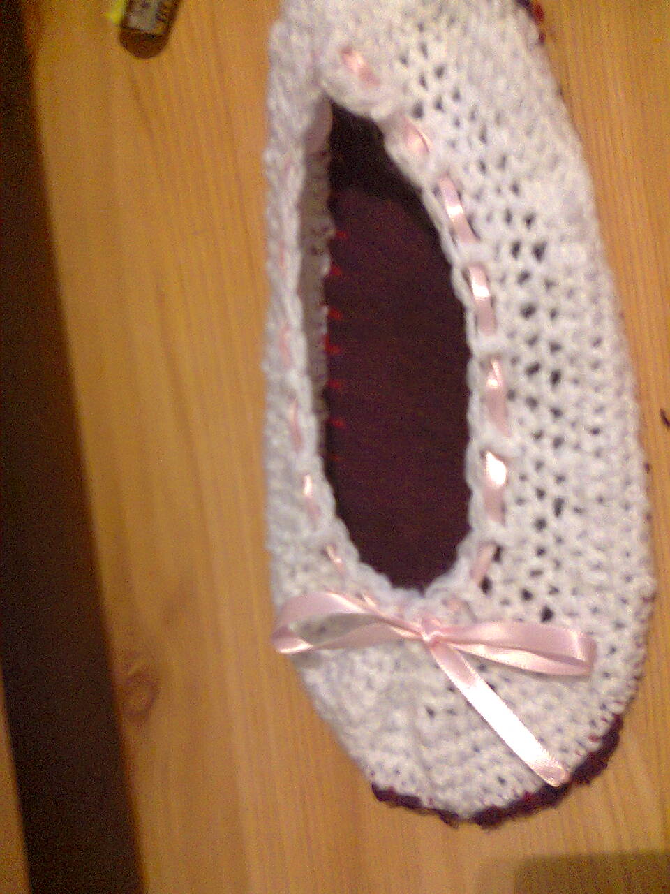 Adriana Hobby: Papuci de casă croşetaţi