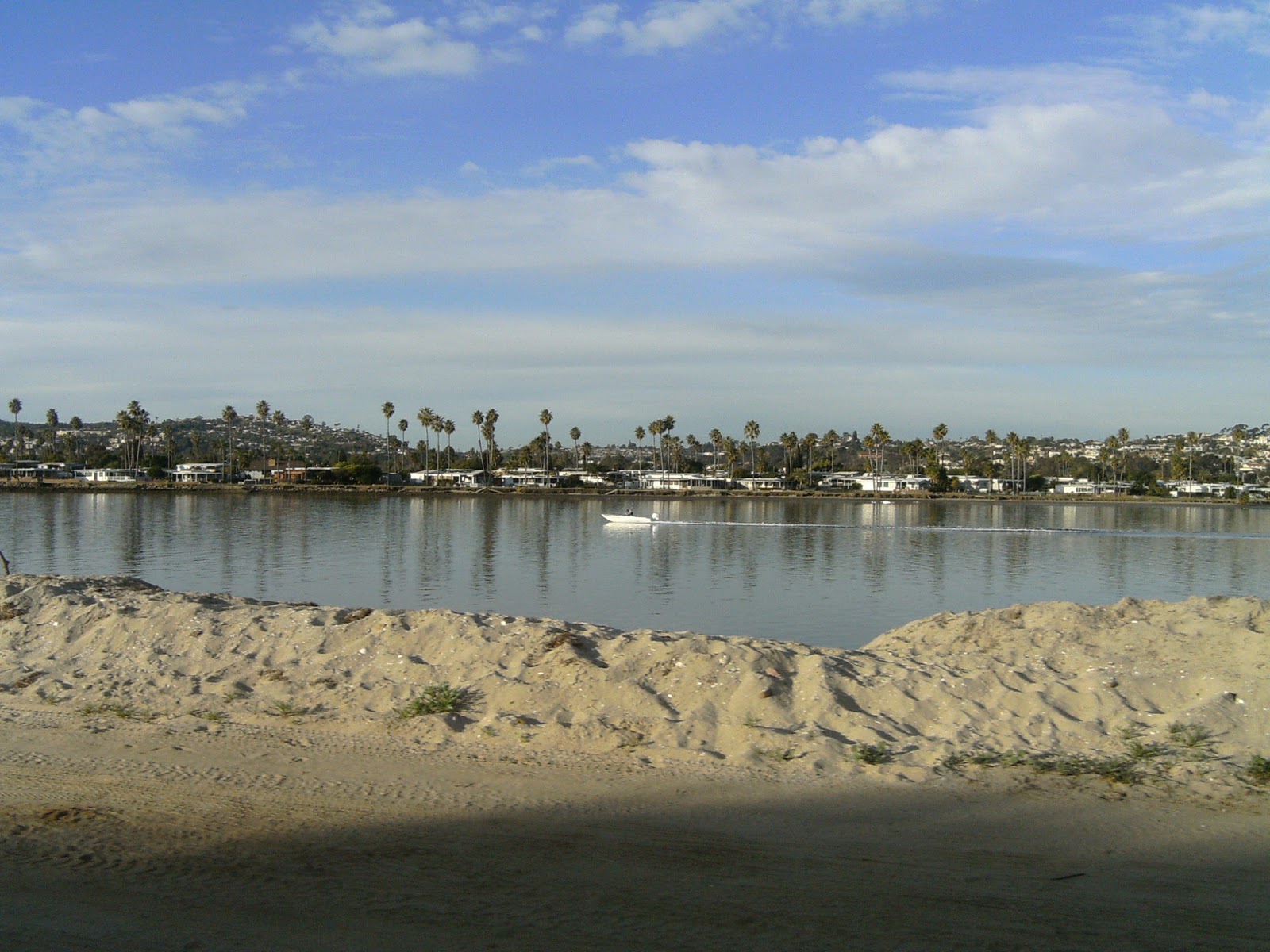 Sam in San Diego: Fiesta Island