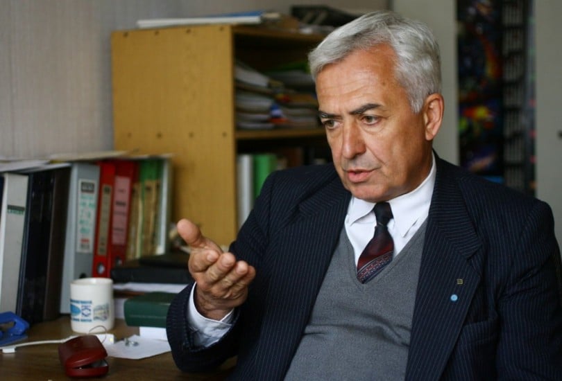 Алтернативна наука: Проф. Лъчезар Филипов: Барак Обама крие 15 извънземни