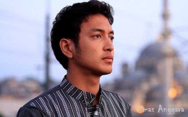Dimas Anggara - Biodata dan Foto - Aktor Ganteng Indonesia | Saraung ...