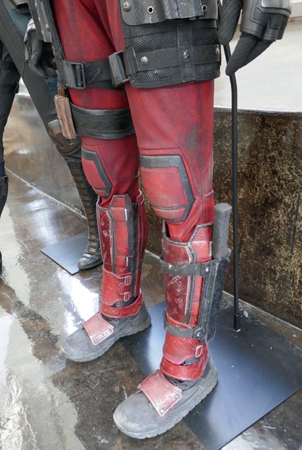 Hollywood Movie Costumes and Props: Deadpool 2 movie costumes on ...