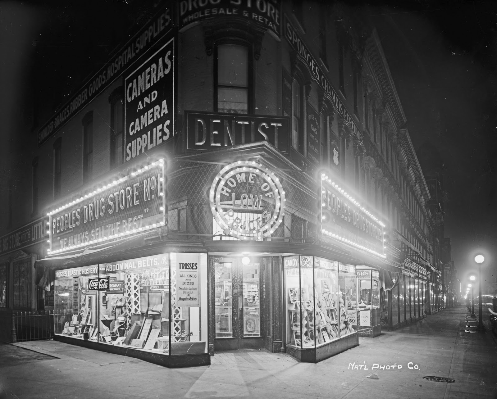 The Once-Ubiquitous Peoples Drug Stores
