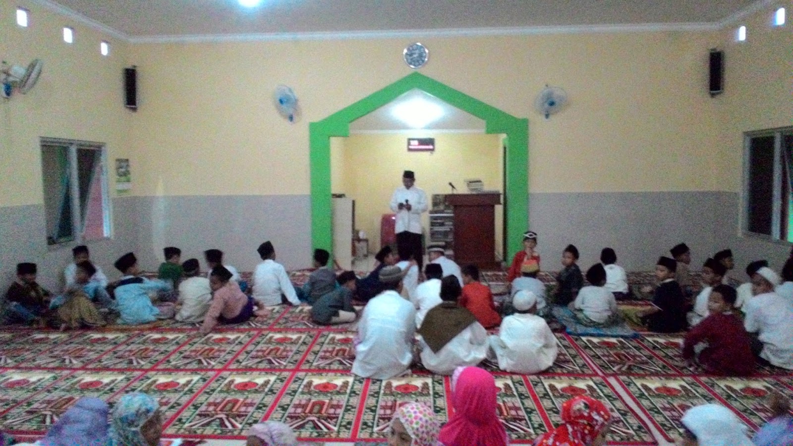 YAYASAN PENDIDIKAN ISLAM AL - BAYYINAH DRAMAGA: November 2016
