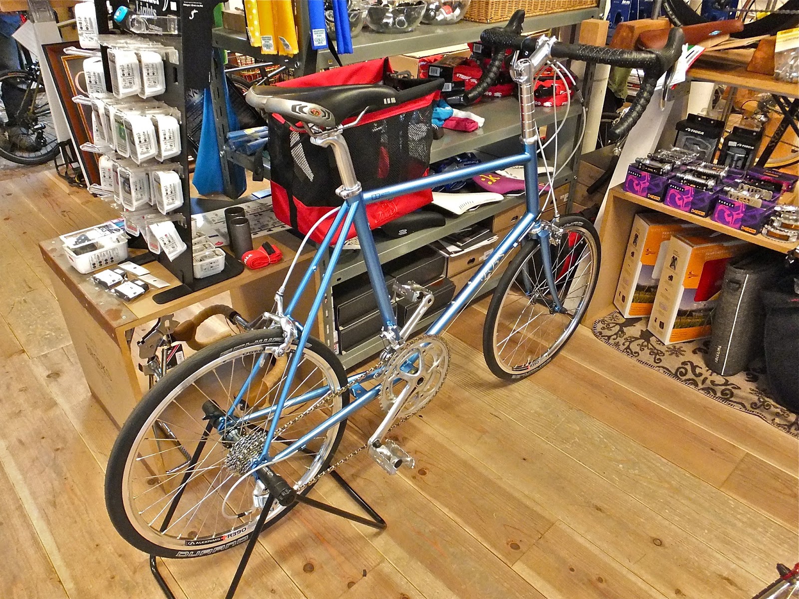 Kinki Cycle: Velo Life Unpeu, Osaka