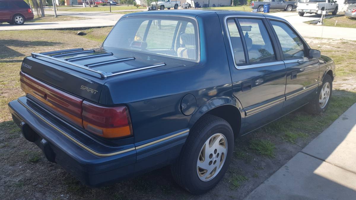 What's Your Spirit Animal? 1994 Dodge Spirit - DailyTurismo