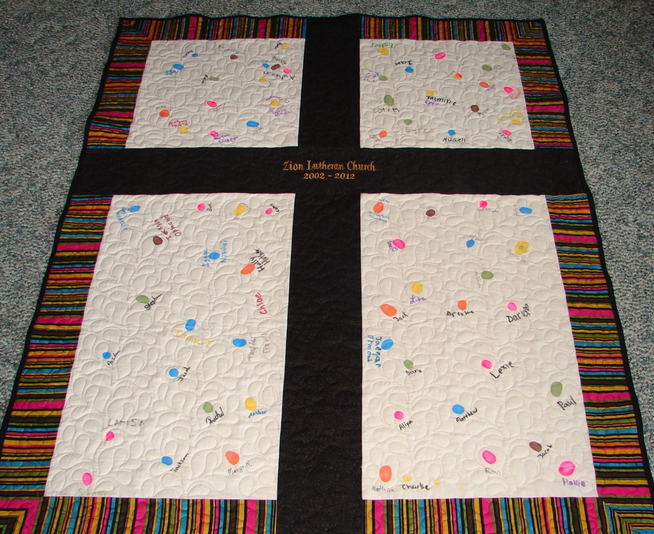 Amy's Passions: Mom's retirement quilt [quilting]