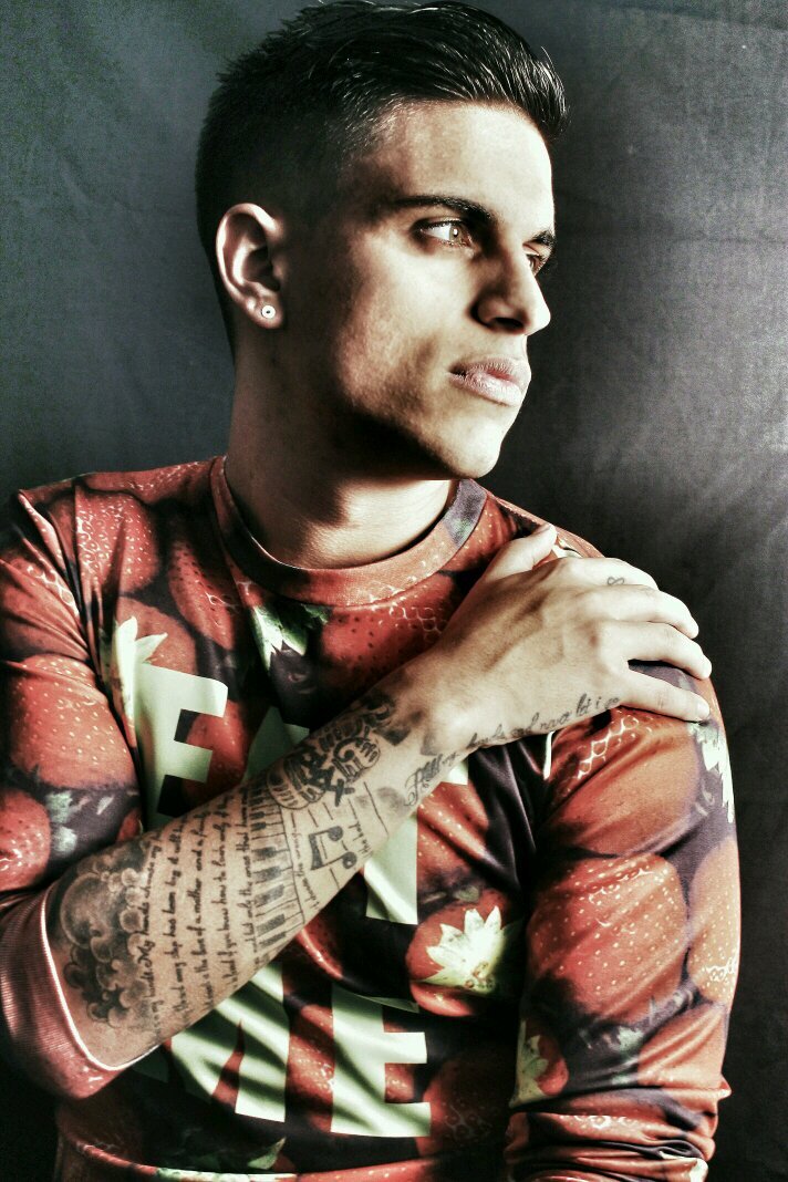 MÚSICA: XRIZ ~ Biografía