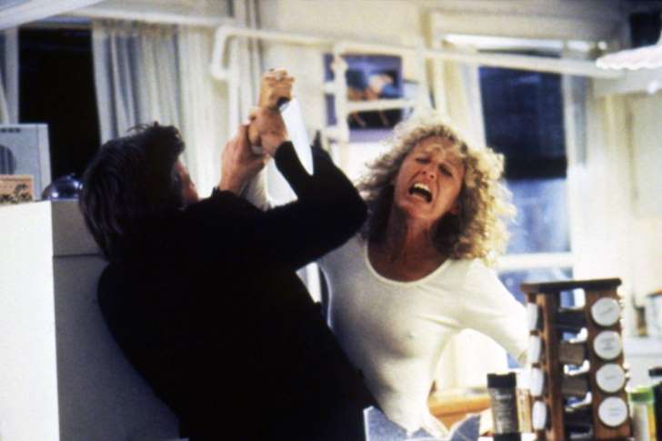 ‘Fatal Attraction’ cast boiled real bunny in 1987 kitchen scene - News ...