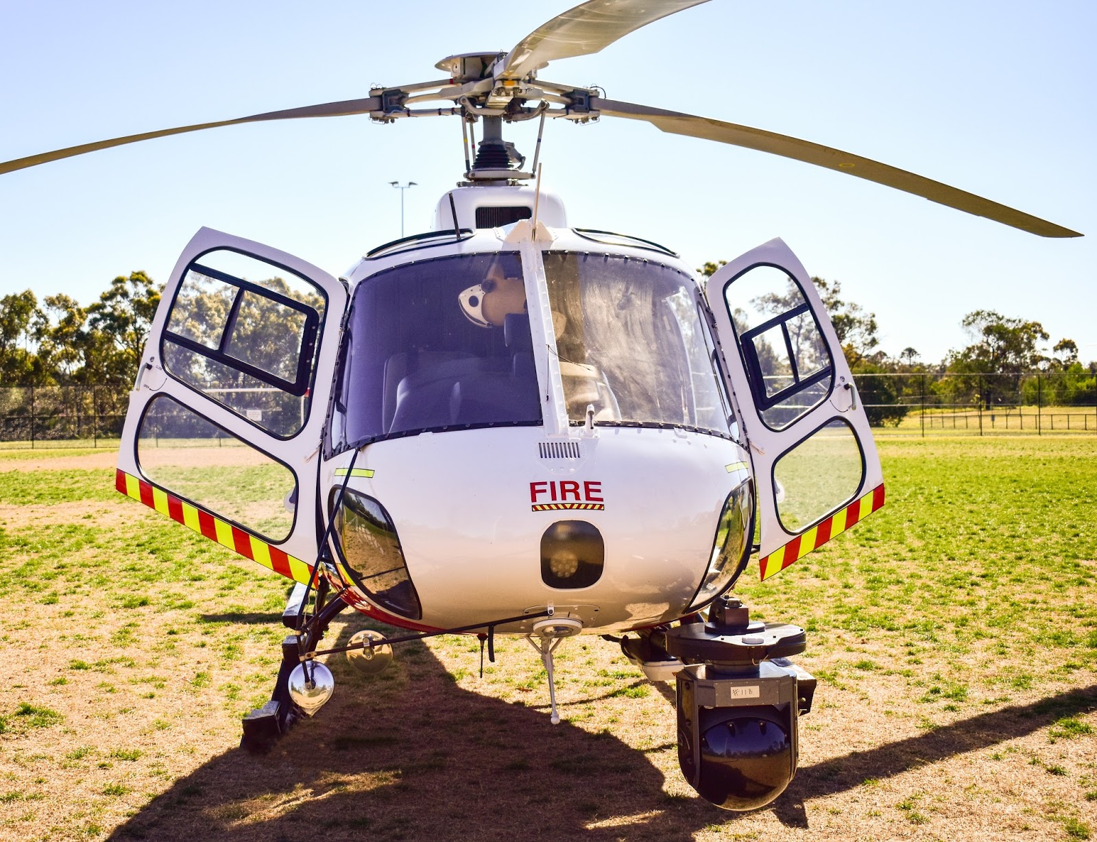 NSW RADIO AND COMMUNICATIONS - by Michael Bailey: RFS HELICOPTERS ...