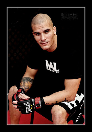 MMABLOGSPOT™: Ultimate Fighter (TUF) standouts Charlie Rader and Corey ...