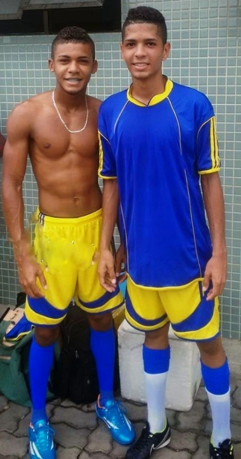 VITRINE BLACK: ESSES LEKS NOS INSPIRAM A JOGAR MAIS FUTEBOL!