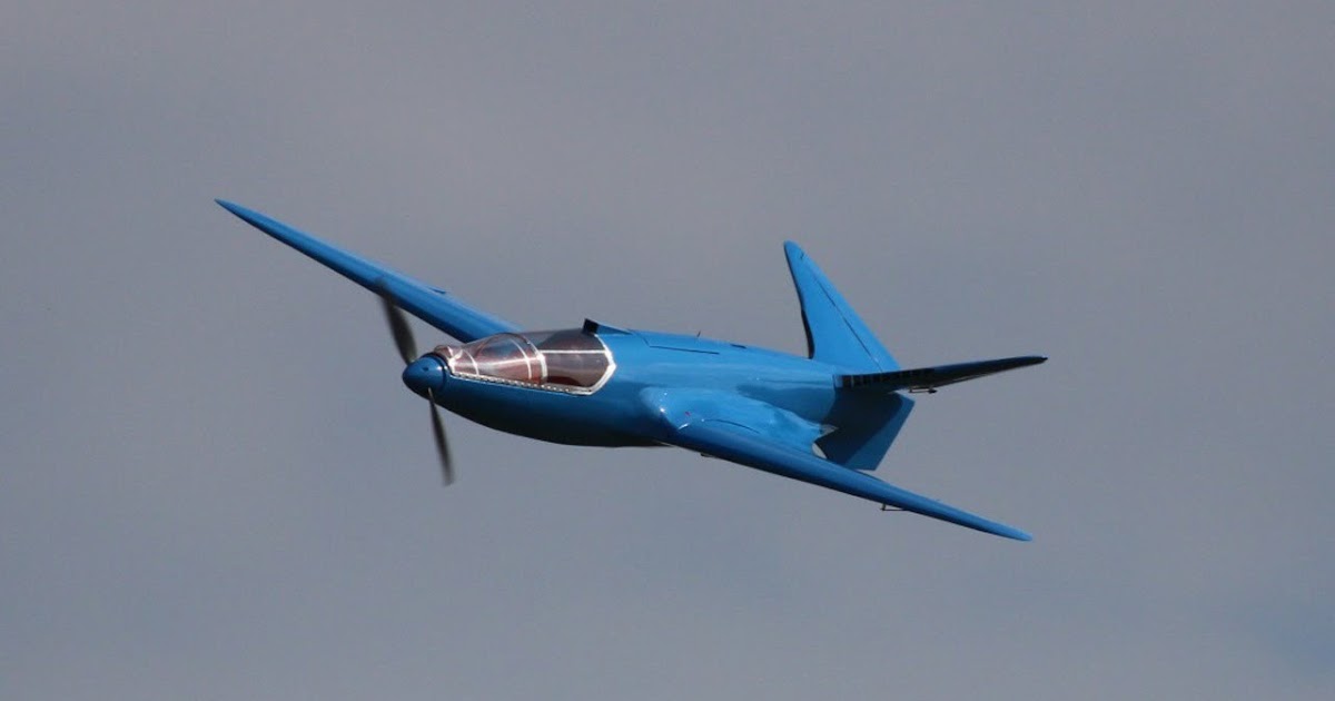 The Bugatti Model 100 Aircraft In Flight - Aeroplane Wallpapers