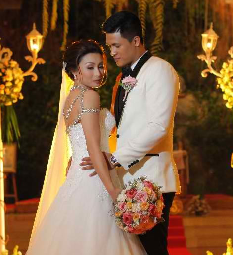 Top 10 Photos of Jericho Cruz Beautiful Wifey Mosh Carlos Cruz