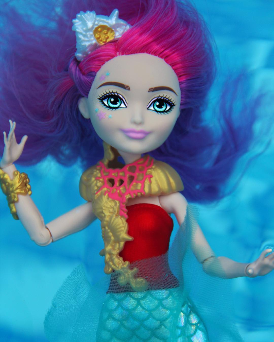 Ever After High-Pretty: Foto Casera de la muñeca de Meeshell Mermaid