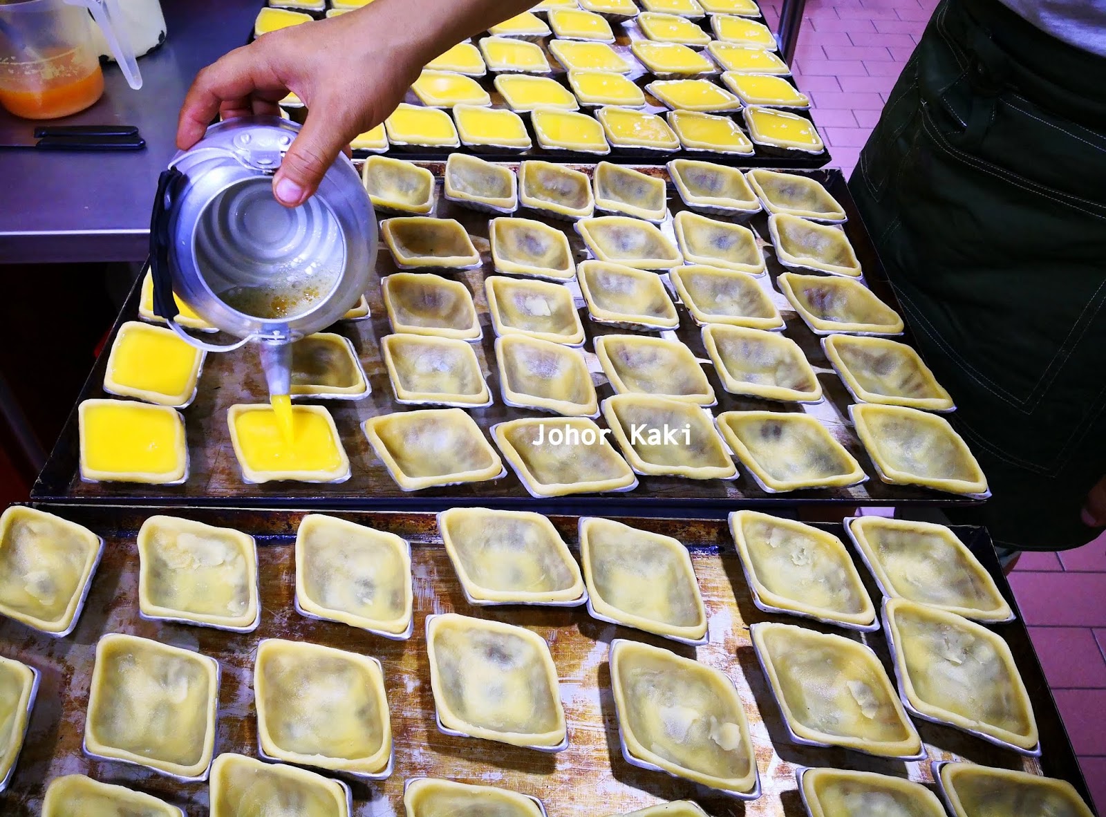 The Story of Tong Heng the Singapore Egg Tart 東興茶室 |Tony Johor Kaki ...