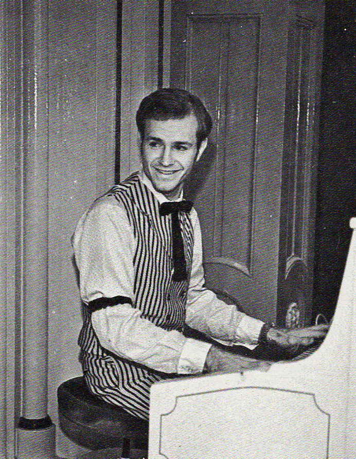 Disney Avenue: Rod Miller: The Master of Disneyland Ragtime Music