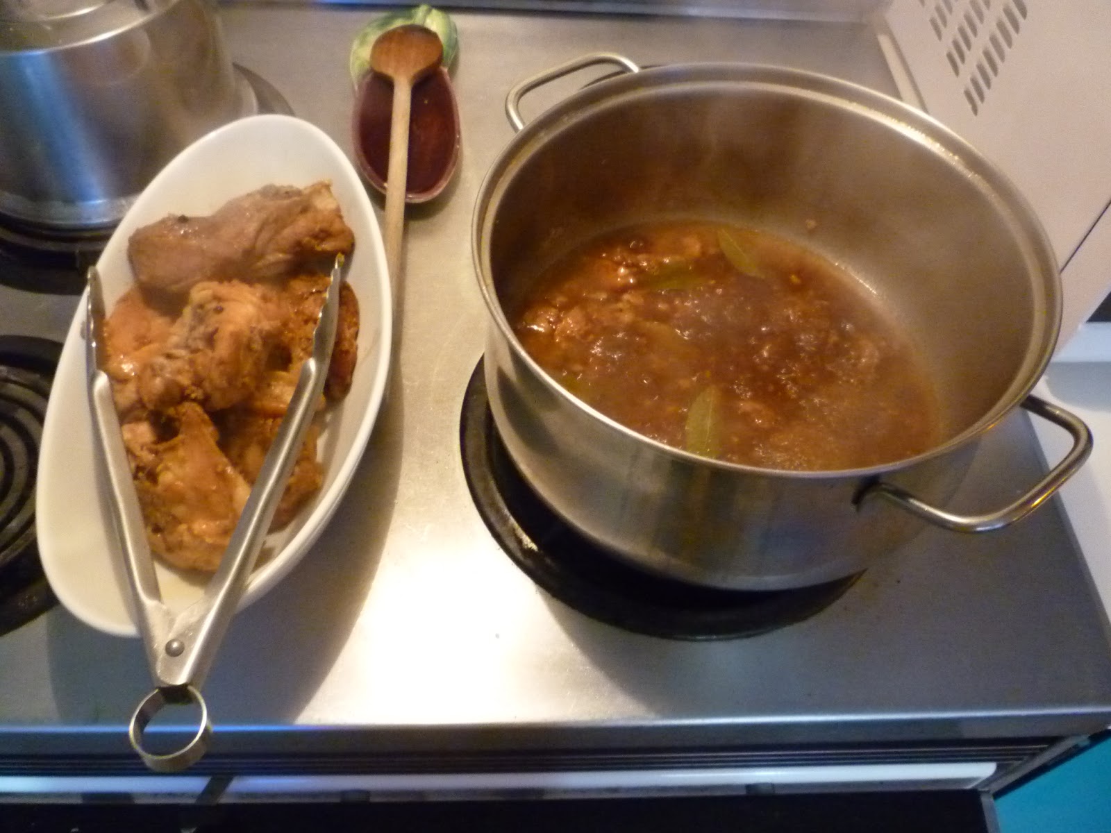 handmade hobbyist: How to Cook Filipino Adobo