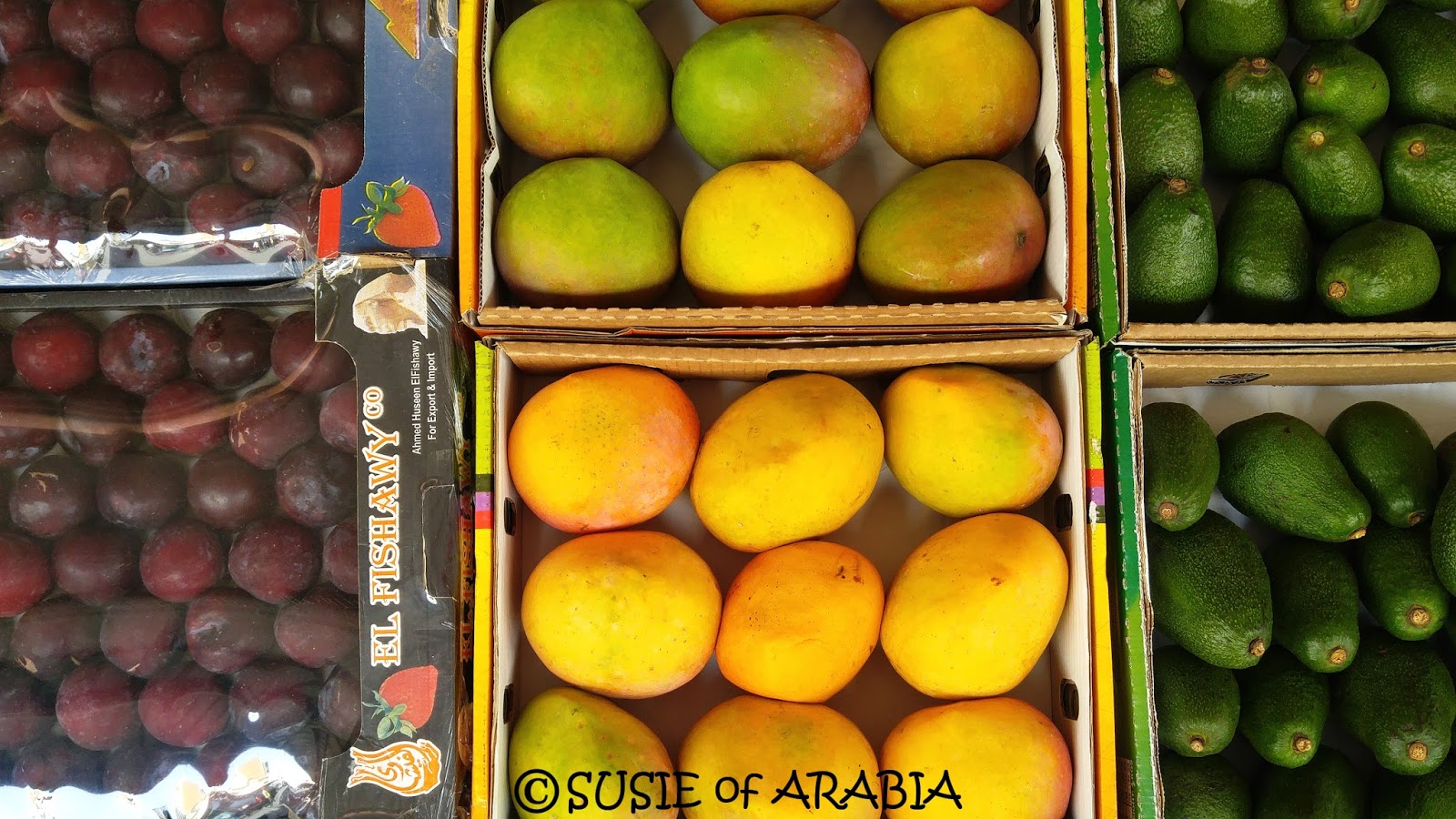 Jeddah Daily Photo: Jeddah: Scenes from Outdoor Produce Market