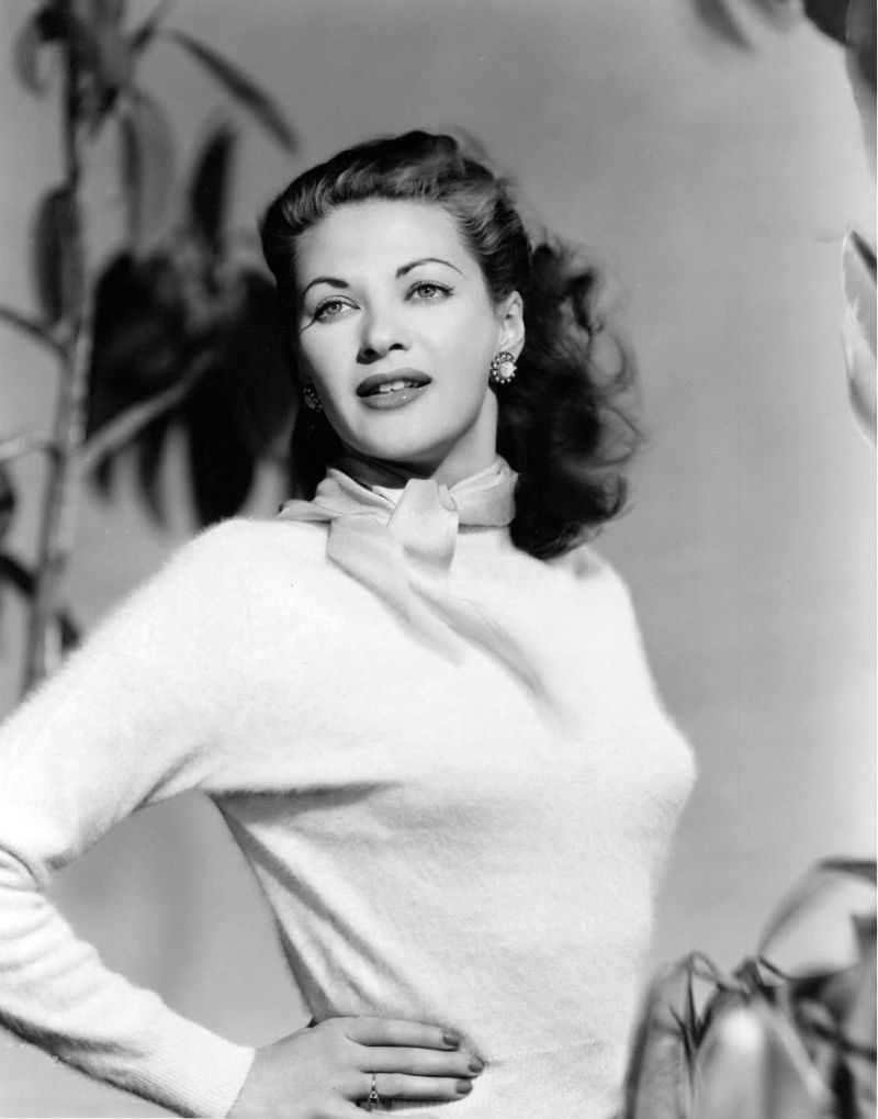 Film Noir Photos: Sweater Girl: Yvonne DeCarlo