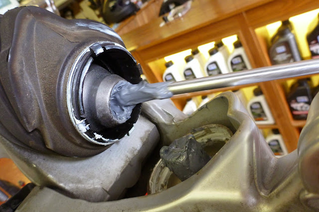 Greasing final drive splines | BMW R1200R Forum