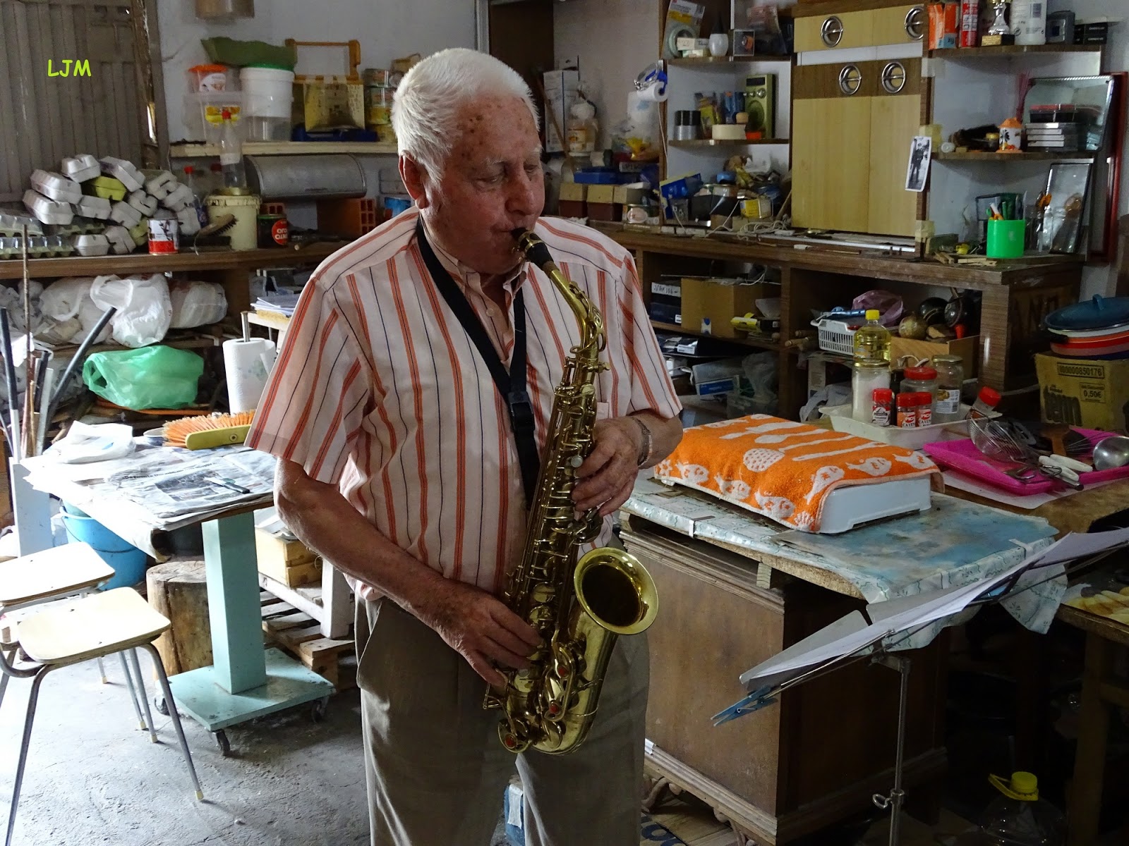 Arevaceos: PACO EL MÚSICO