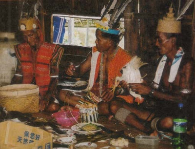 UPACARA MIRING KAUM IBAN - EtnikSarawak ( CTU 555 )