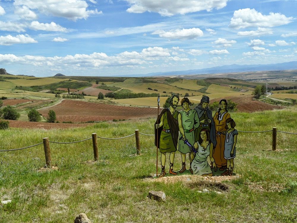 Tierras de Burgos: Restos autrigones en Miraveche