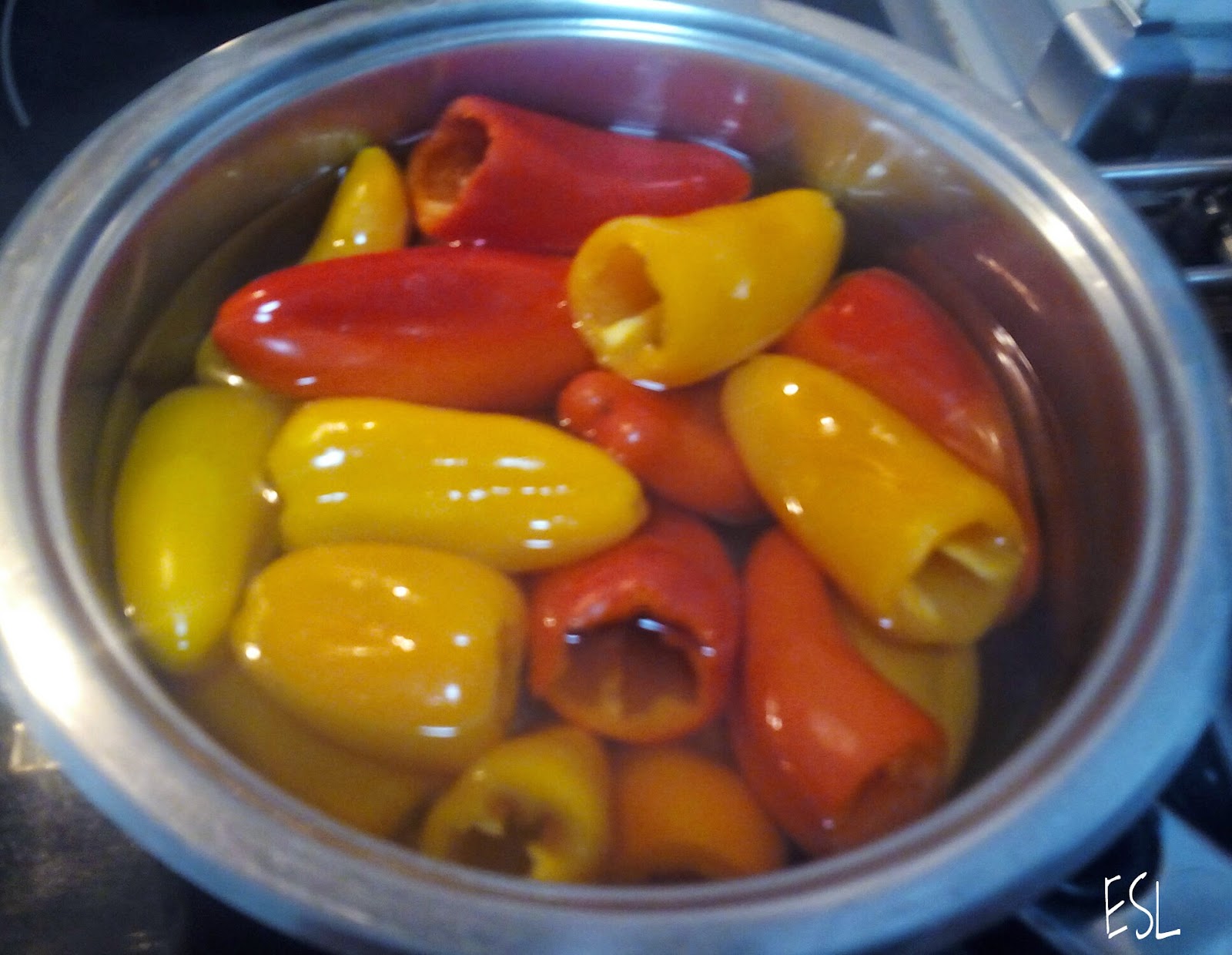 El sabor de los lugares: PIMIENTOS "BABY" EN CONSERVA.