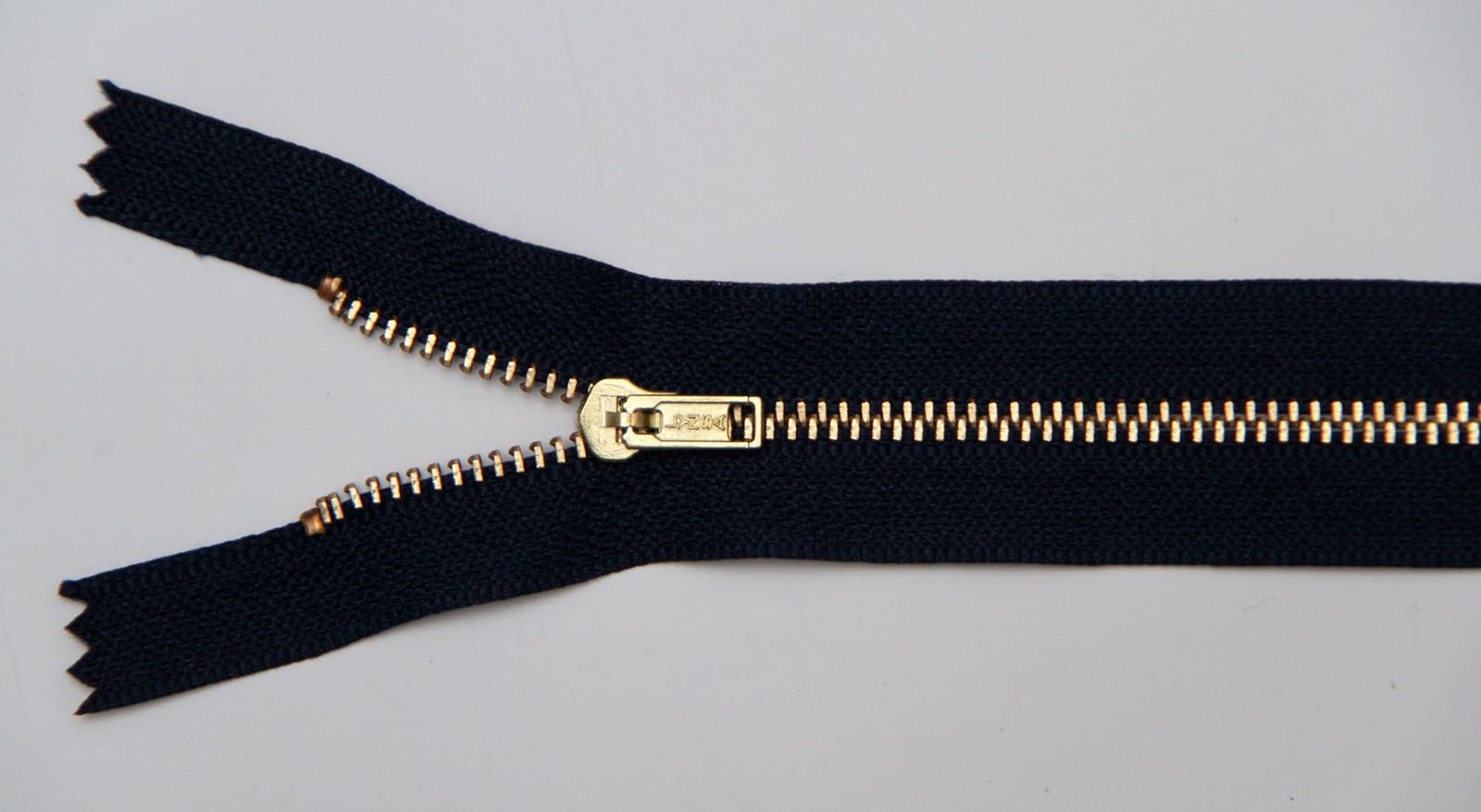 LYN S.A.C.I: Imagenes de Cierres Terminados