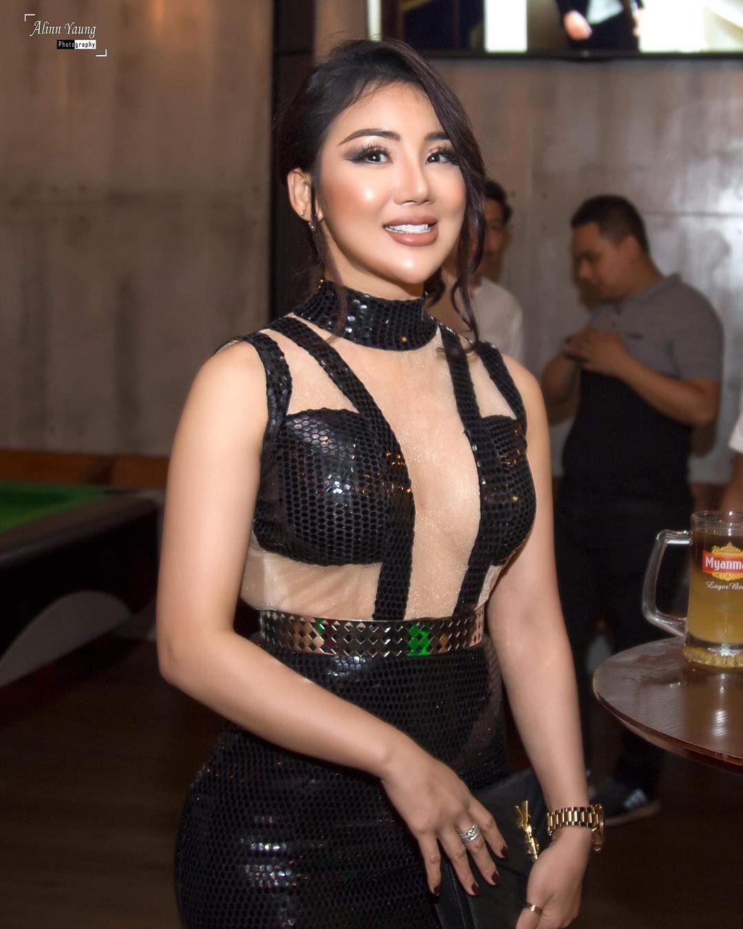 Nann Thiri Maung | Myanmar Model Girl